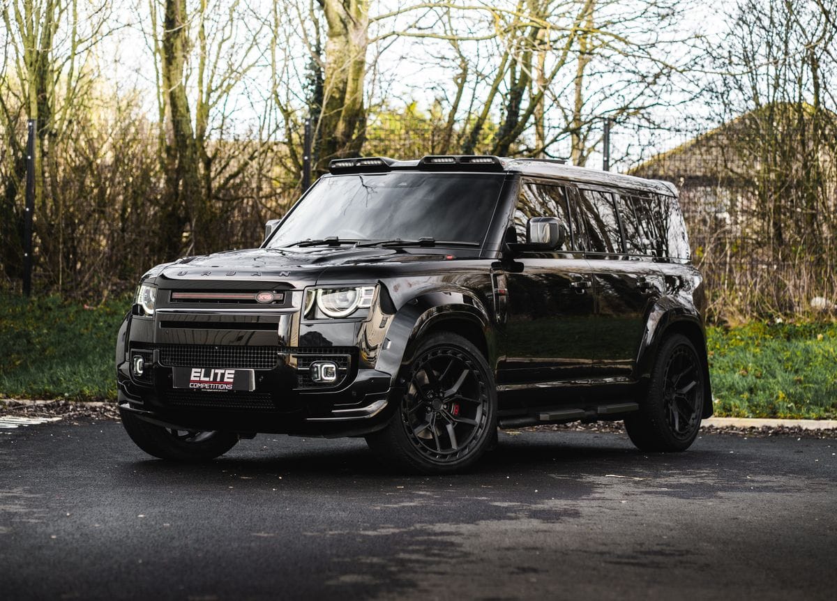 XRS Urban V8 Land Rover Defender 110 | Elite Competitions